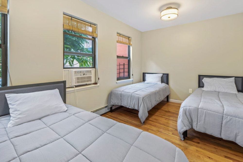 Off Campus Student Housing in NYC | SharedEasy